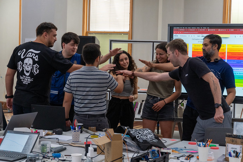 Archivo:Mediación Equipo.jpg - Wiki LABNL